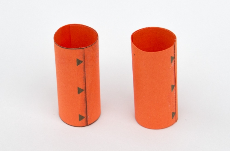 Poseable Paper Arm – Rob Ives