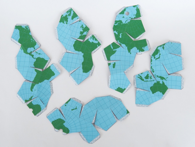Earth Globe mk2 – Rob Ives