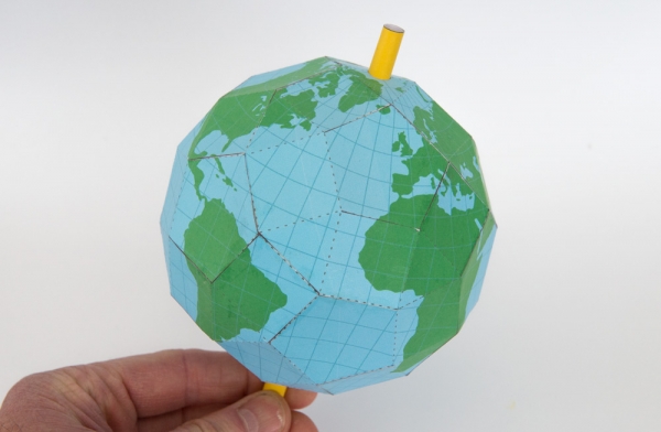 Earth Globe mk2 – Rob Ives