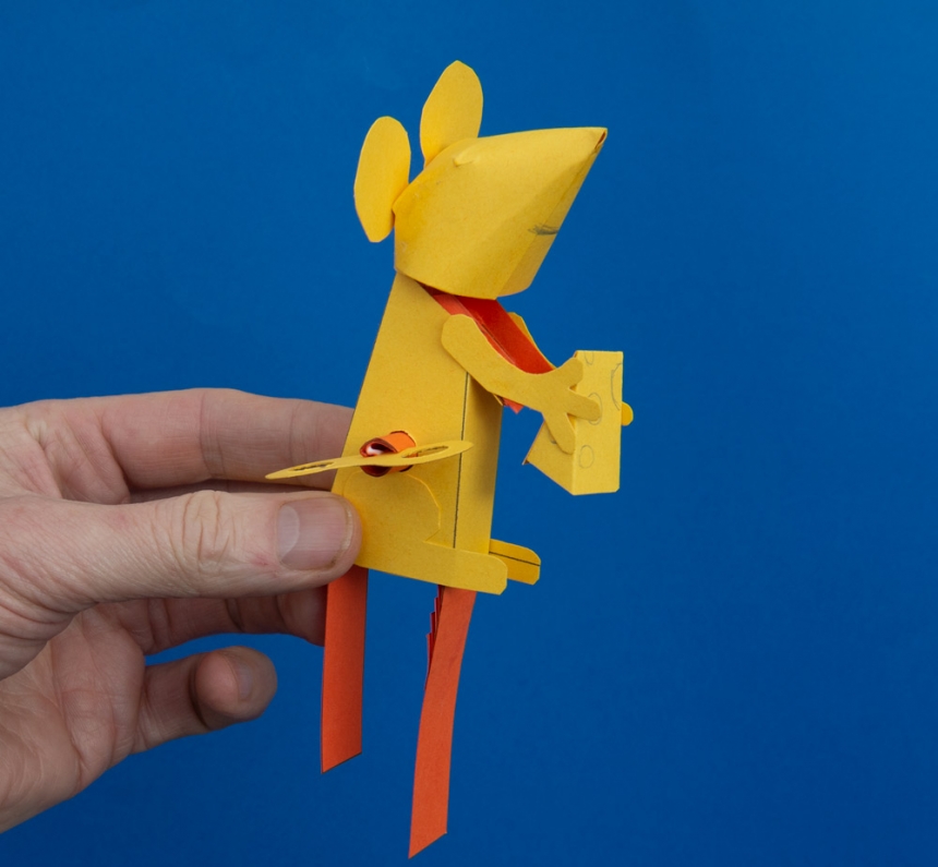 Clockwork Mouse First Steps – Rob Ives