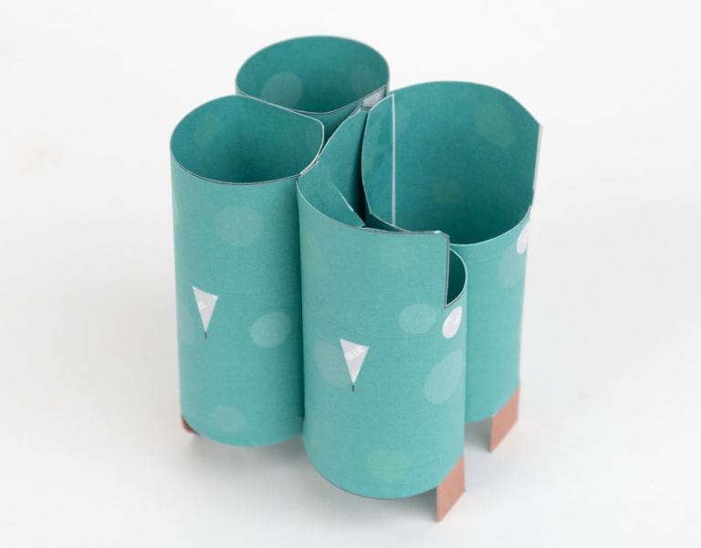 Pendulum Dinosaur – Rob Ives