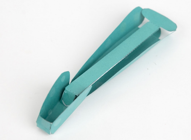 Pendulum Dinosaur – Rob Ives