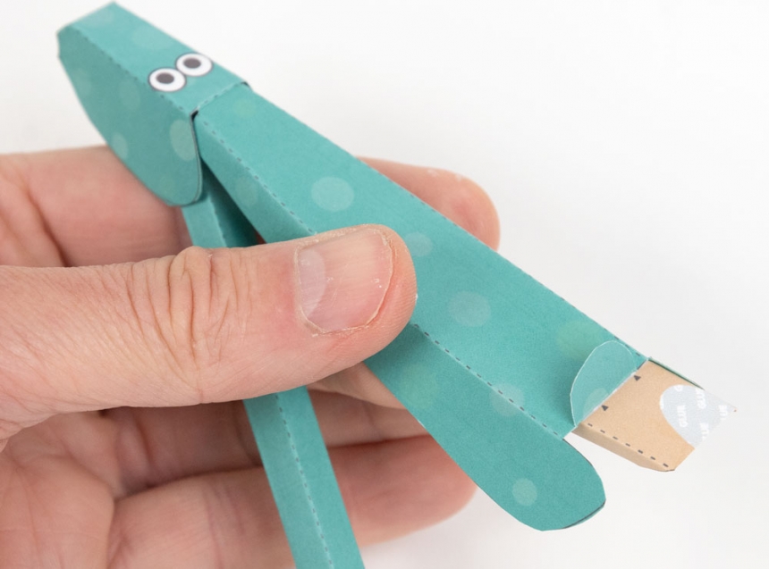 Pendulum Dinosaur – Rob Ives