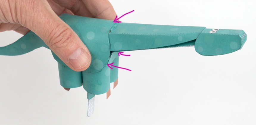 Pendulum Dinosaur – Rob Ives